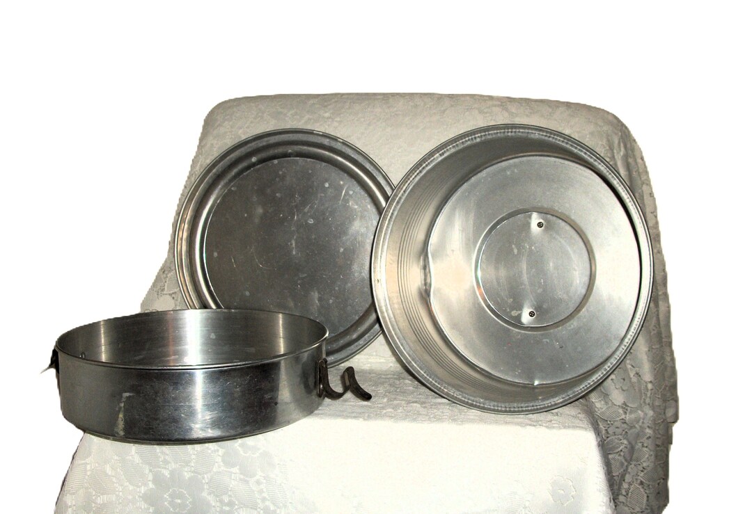 Vintage Round Locking Aluminum Cake Pie Carrier Double Stack Made in ...