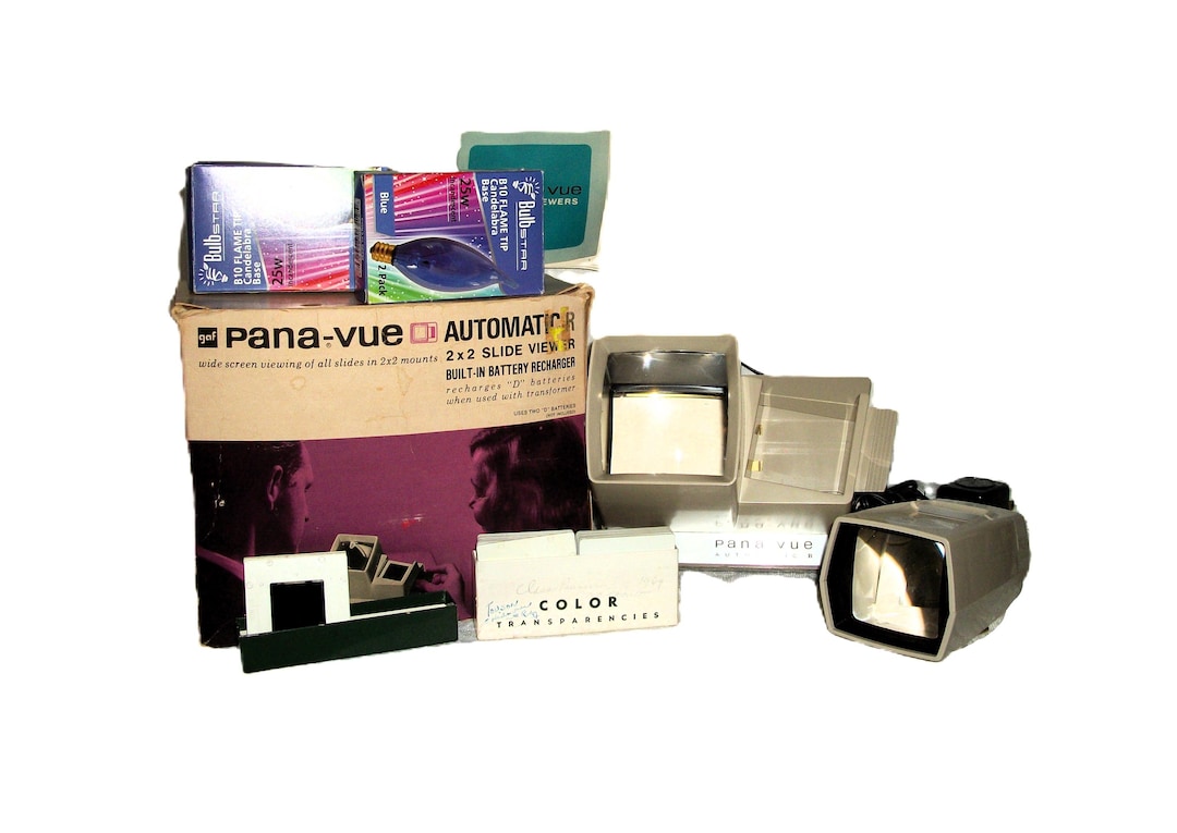 Vintage GAF Pana-vue Electric Lighted Slide Viewer Battery Recharger ...