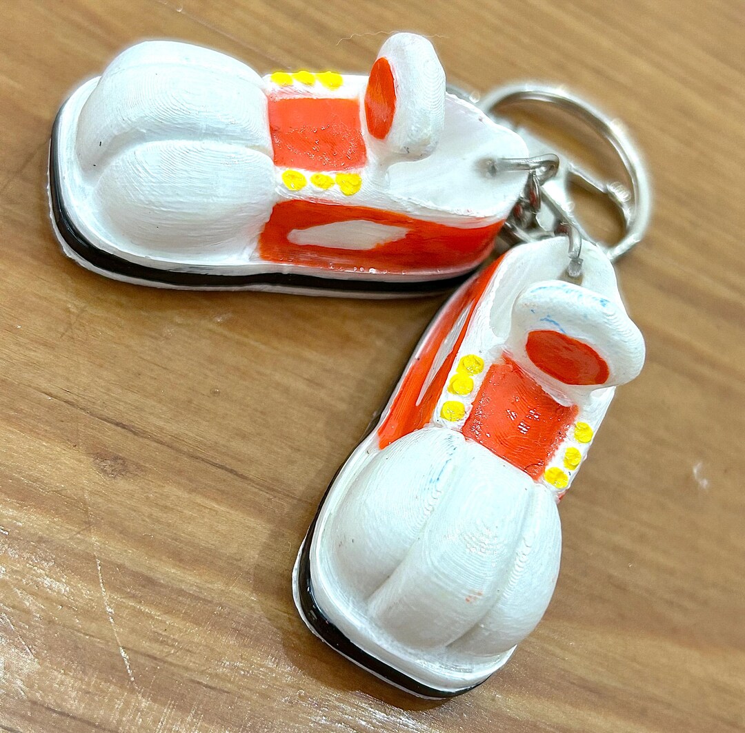 3D Printed Shoe Keychain – Retro Arcade Sneaker Charm, Accessory- TJB89 ...