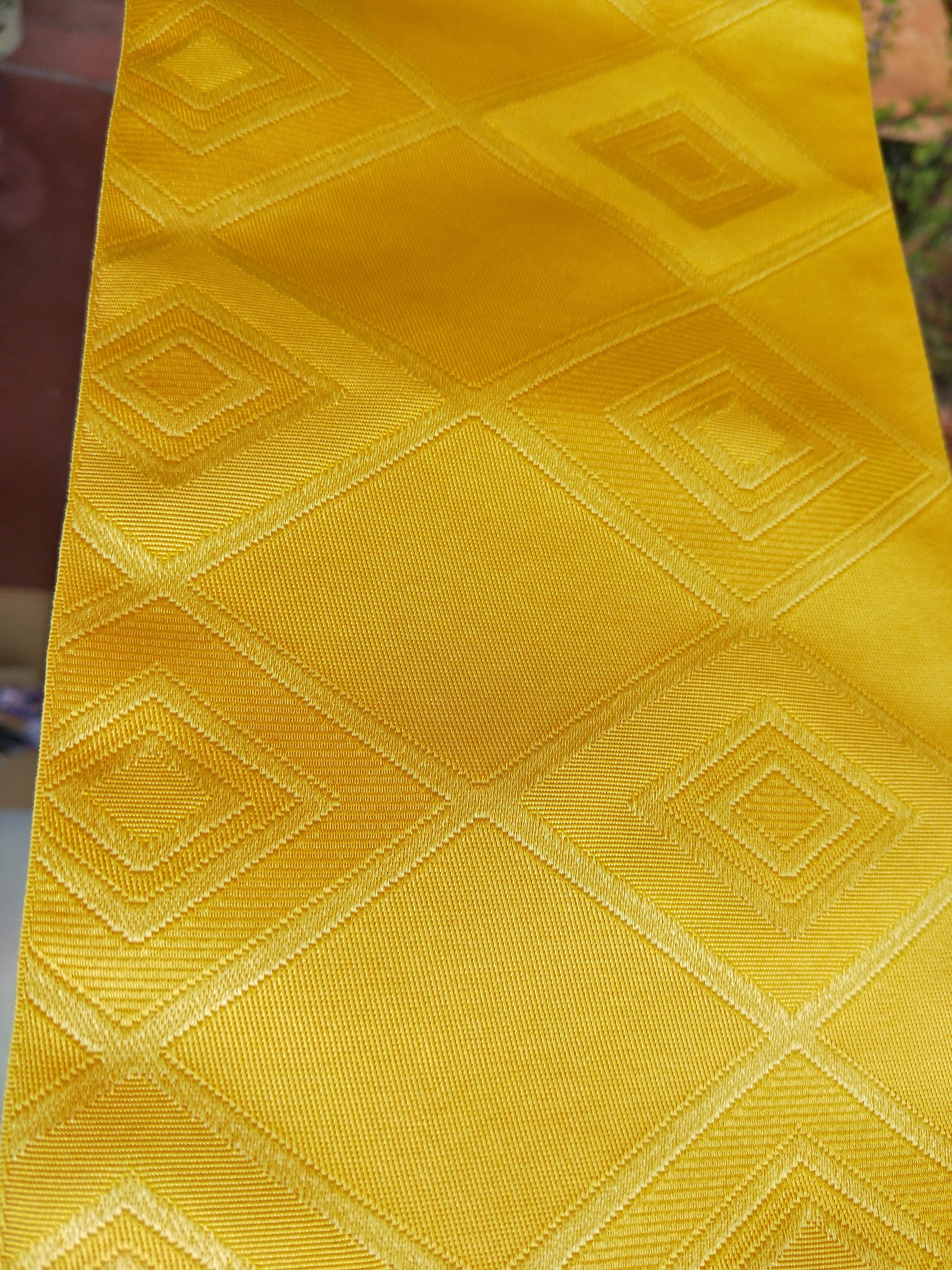 Hanhaba (half-width obi) obi golden yellow with Hishi pattern of ...