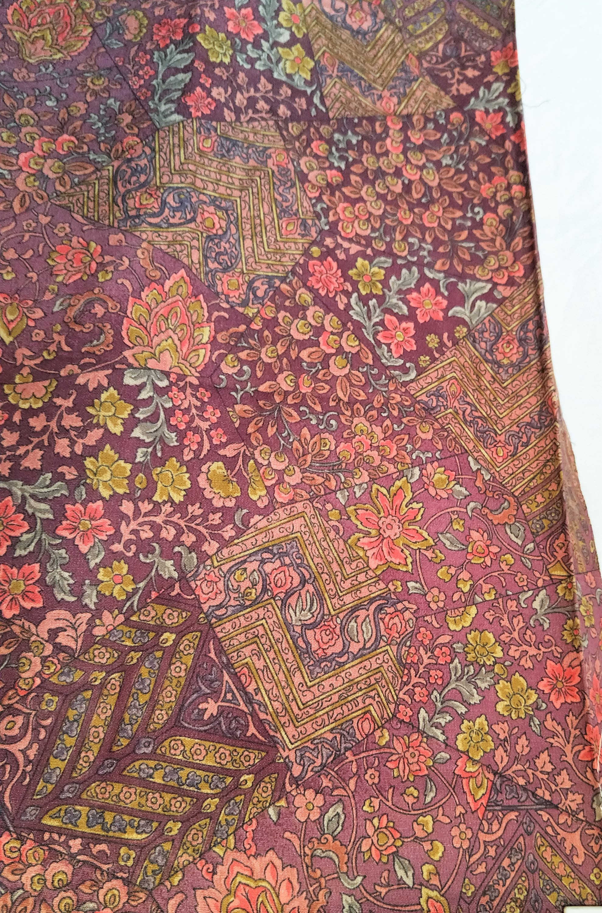 Vintage Japanese silk and wool kimono fabric 100 cm x 36 cm (40 x 14)