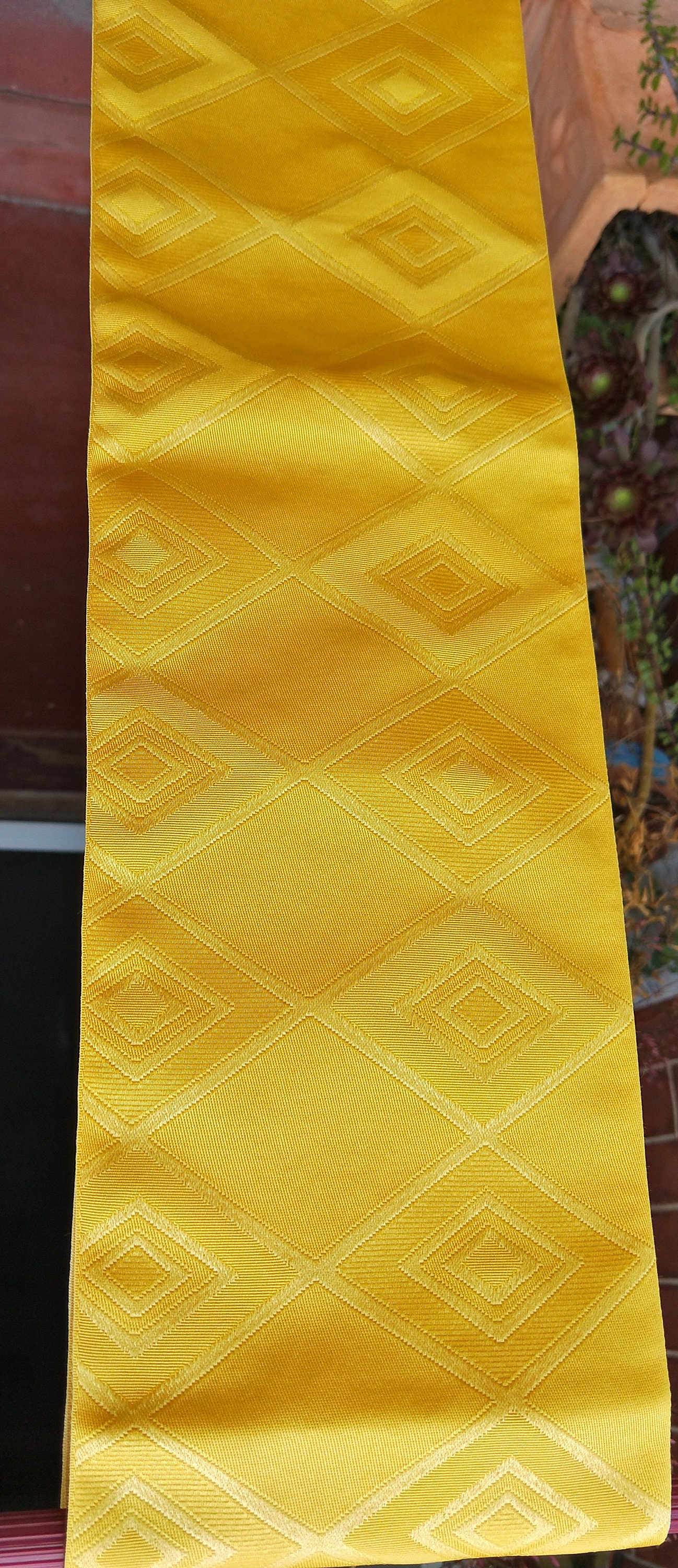 Hanhaba (half-width obi) obi golden yellow with Hishi pattern of ...
