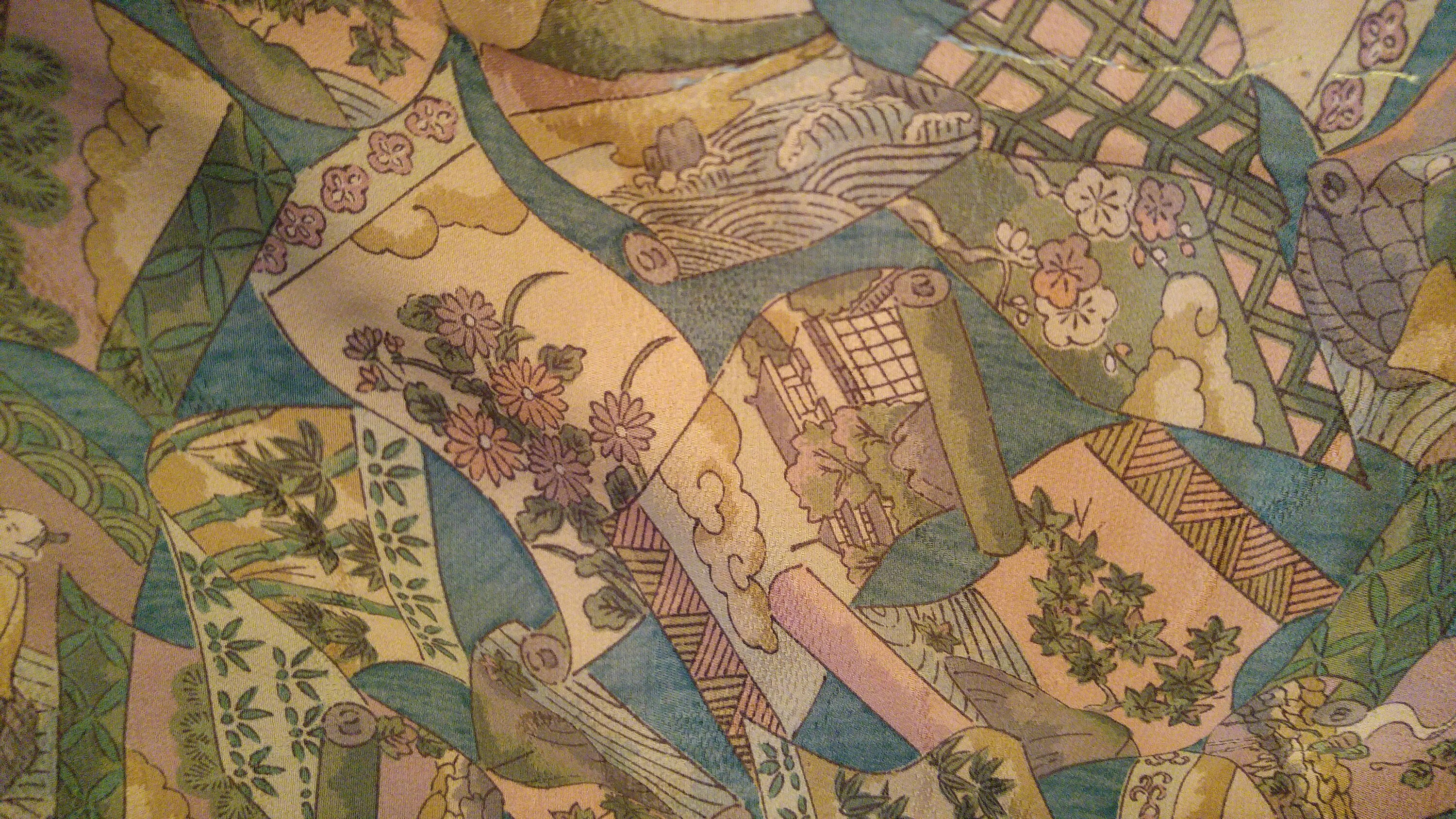 Vintage Japanese silk kimono fabric 160 cm x 36 cm 62 x 13 scrolls with ...