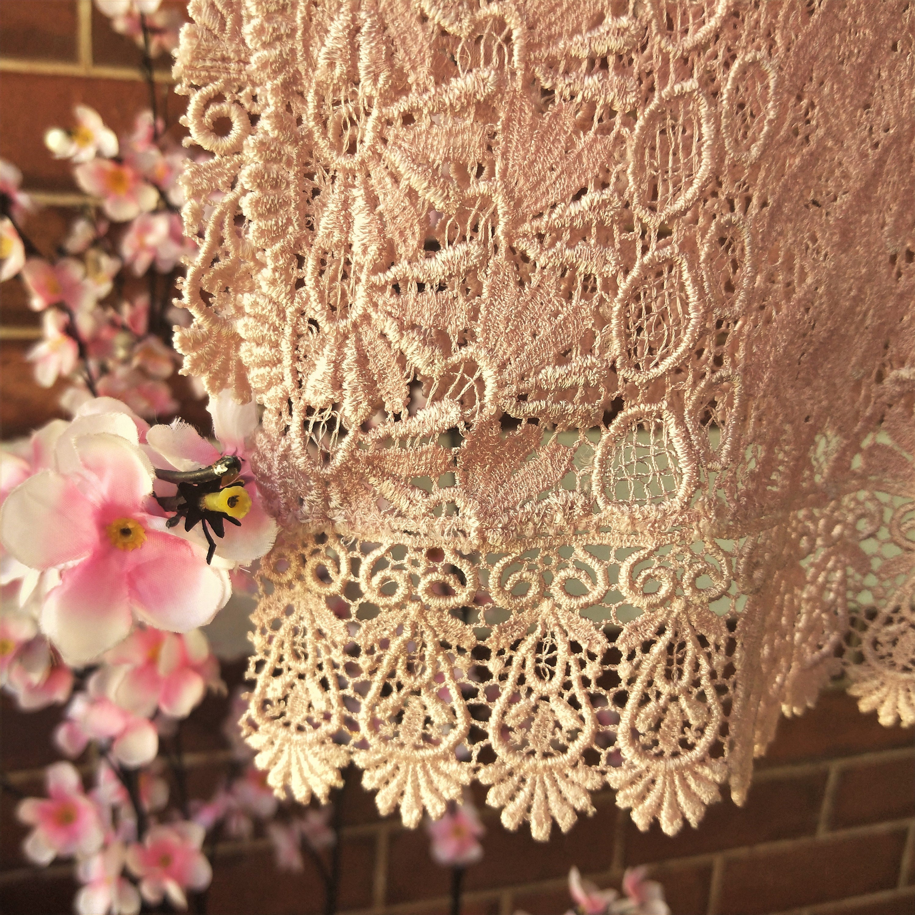 Vintage Japanese lace shawl for kimono musk dusky pink lace