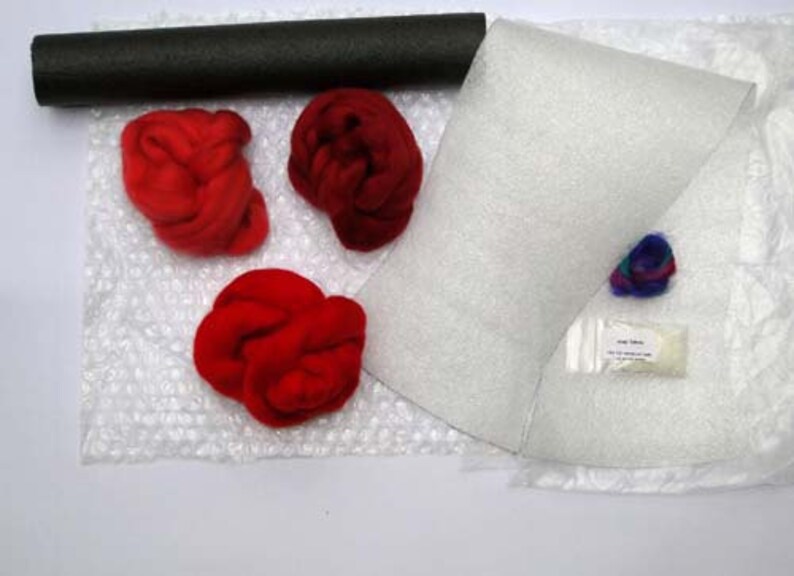 Wet Felt Kit Makes 2 Pairs Wrist Warmers, Fingerless Gloves, Grey/navy ...