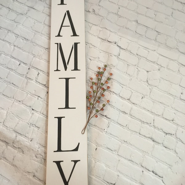 Family Farmhouse Sign - Etsy