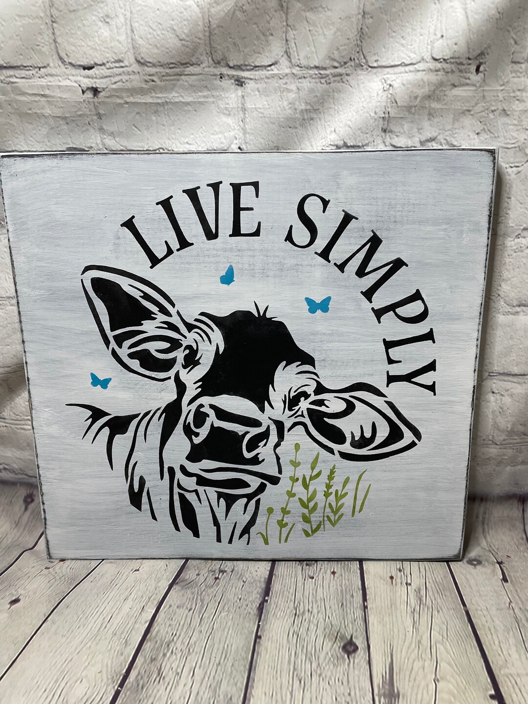 Live Simply Cow Sign, Farmhouse Decor, Farmhouse Style, Cow Theme, Farm ...