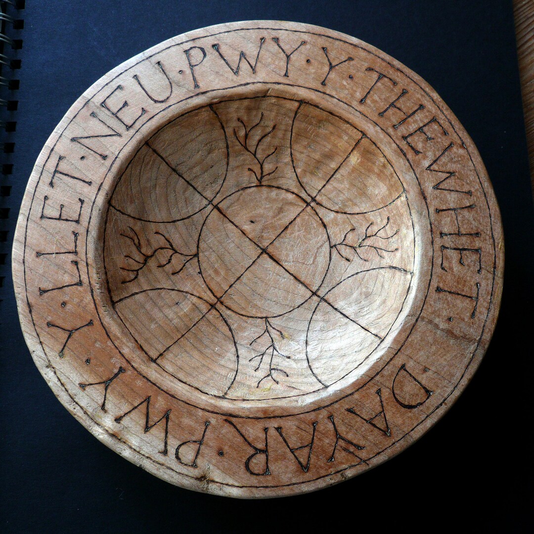 Welsh Poem Bowl: Cherry the Earth - Etsy