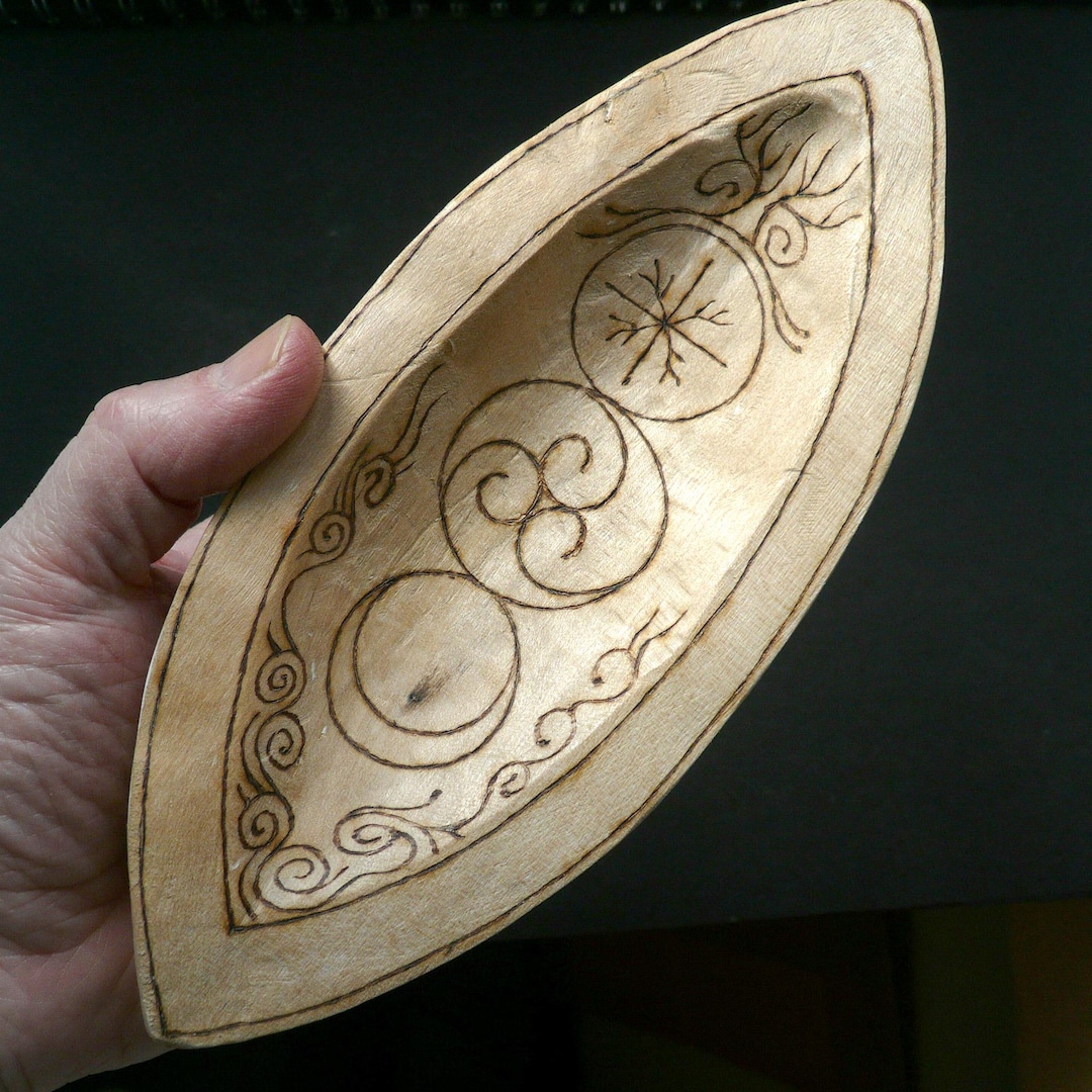 Welsh Bardic Poem Bowl: Taliesin My Creation - Etsy