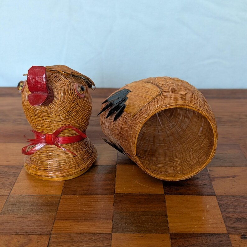 Vintage Woven Duck Basket With Lid, Rattan Bird Box, Folk Art Decor - Etsy