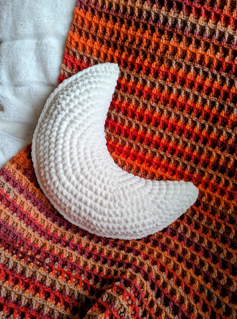 Easy Moon Pillow Crochet Pattern for Beginners | Neck Pillow (PDF ...