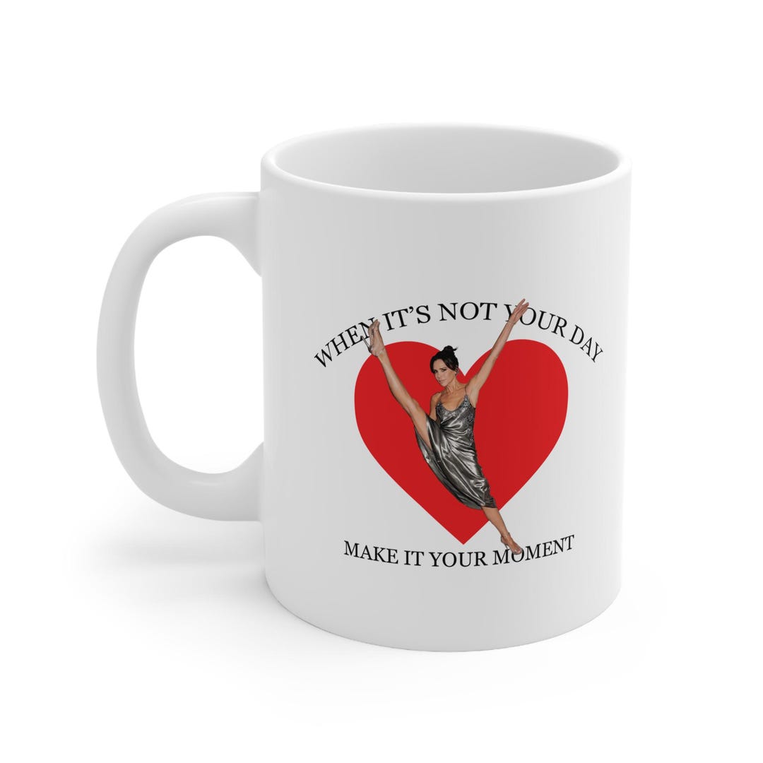 Tasse de mariage dansante Victoria Beckham | Mug de mariage Brooklyn ...