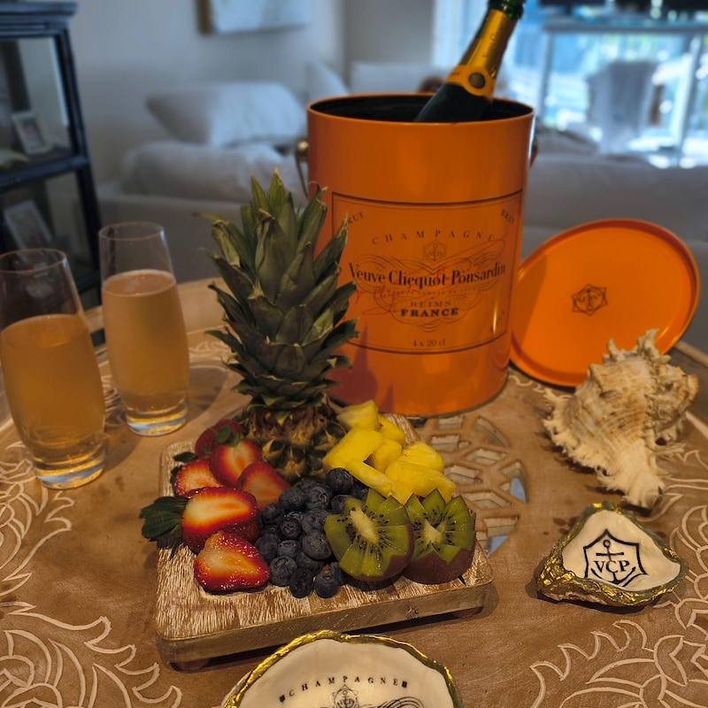 Veuve Tray - Etsy