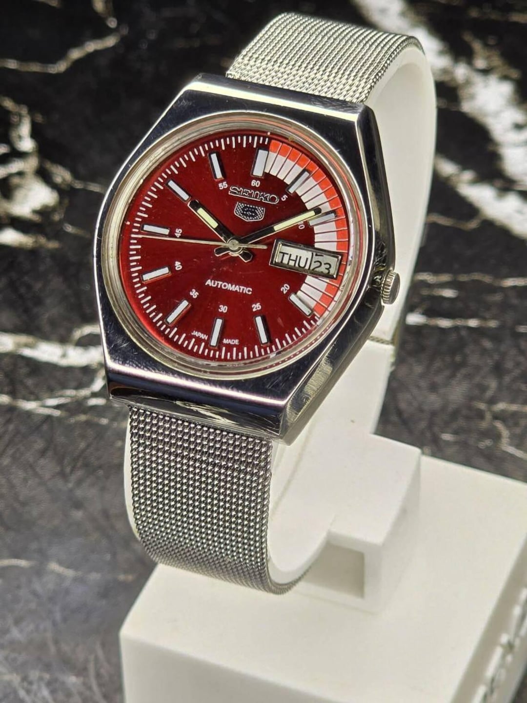Seiko 5 Automatic Men's Watch, Red Dial Stainless Steel Wristwatch - Etsy