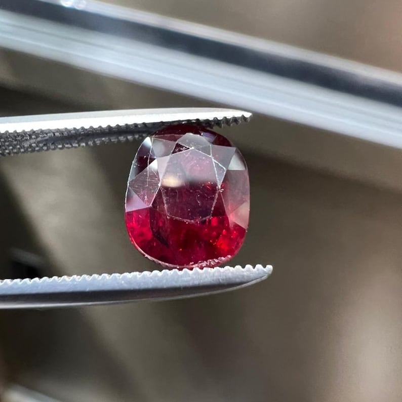 Natural Ruby Cut No Heat Gemstone, 2.49 Carat Cushion Shape Perfect for ...