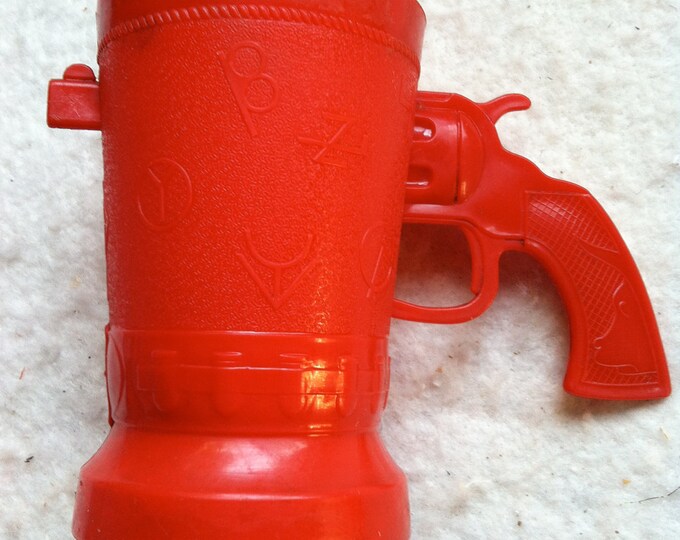 E Z POR Vintage Red Revolver Plastic Drinking Cup - Etsy