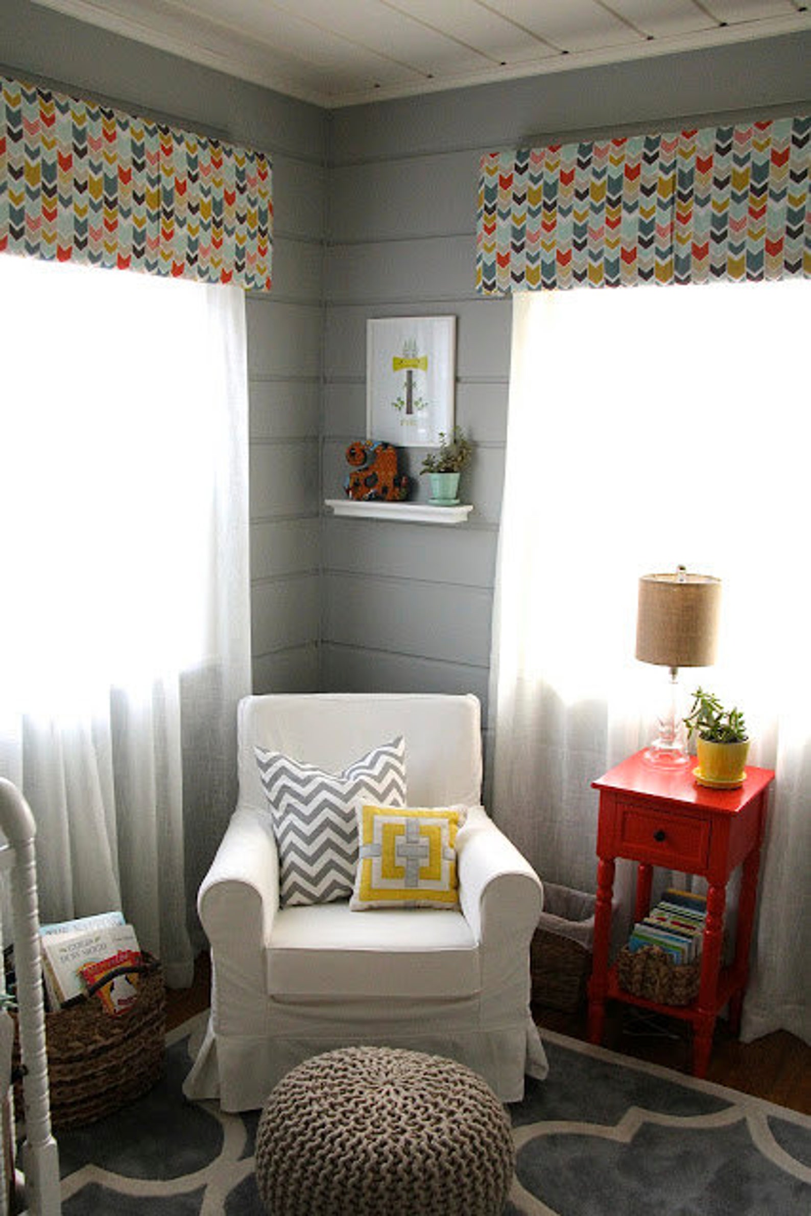 Custom Nursery Window Cornice You Choose the Colors - Etsy