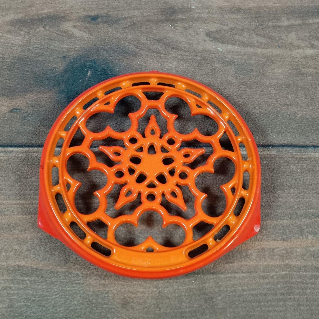 Le Creuset Orange Cast Iron Trivet Round Ornate Floral Design Pot ...