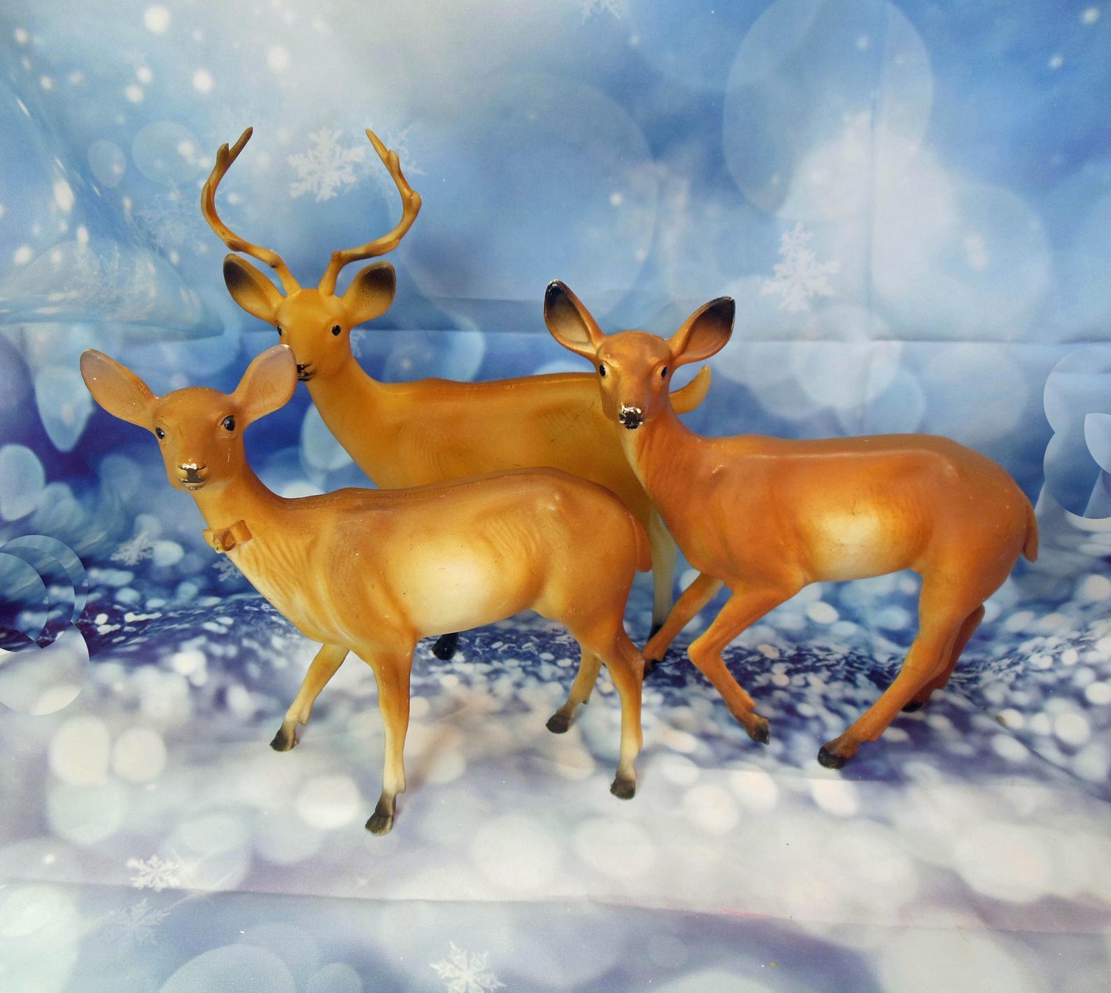 3 Vintage Large Plastic Deer Buck and 2 Does Nice Condition - Etsy