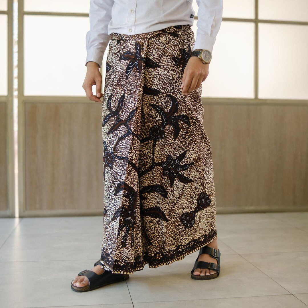Hand-drawn Batik Handmade Batik Sarong, Men's Batik Sarong, Indonesia ...