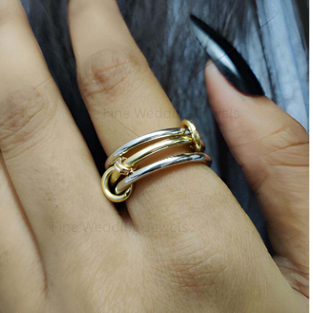 Two Tone 14K Gold & Silver Interlocking Band Ring - Etsy