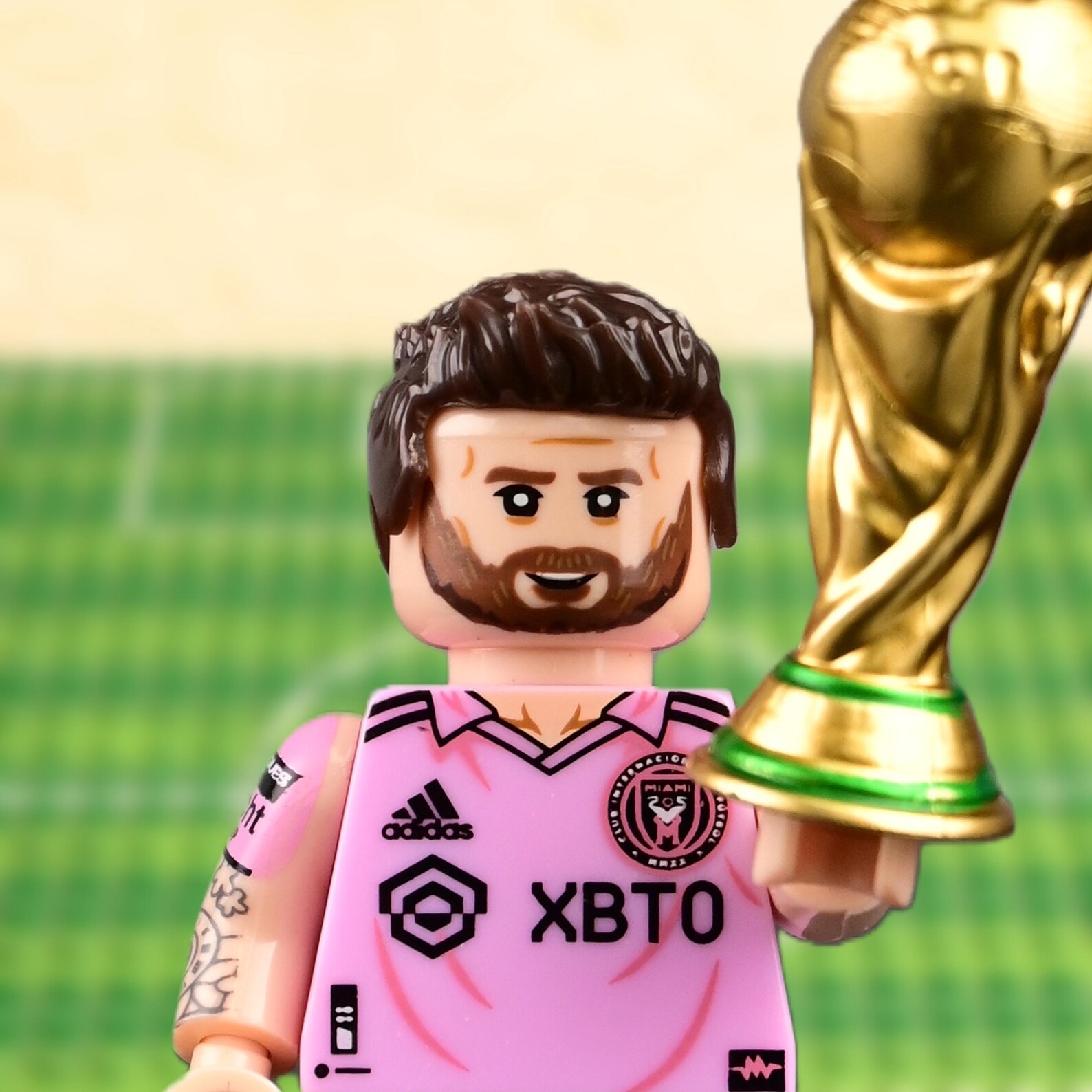 Lionel Messi Inter Miami 10 Home Kit Minifigure With FIFA World Cup ...