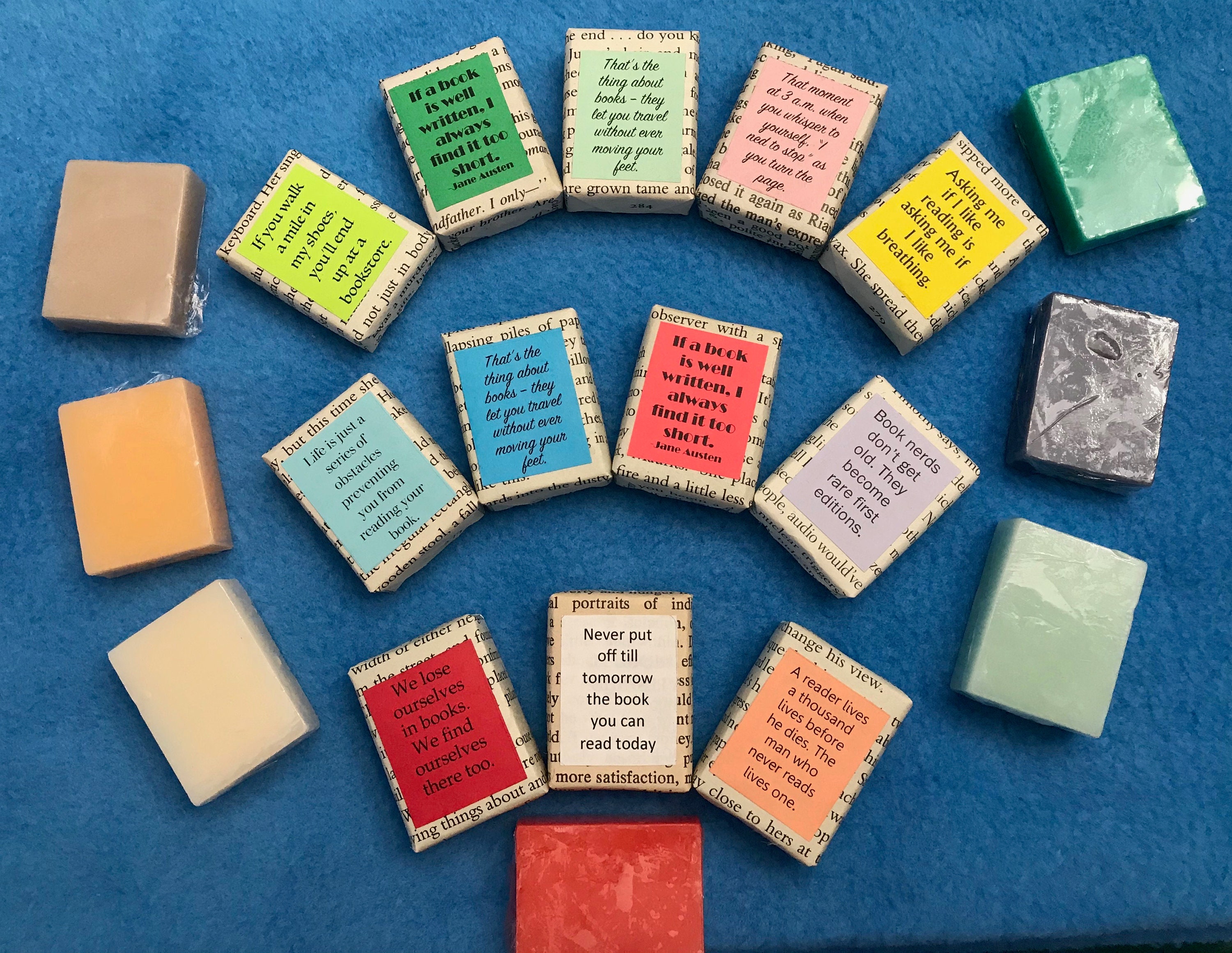 12 Book Lover Mini Guest Soaps With Quotes for Book Lovers - for Book ...