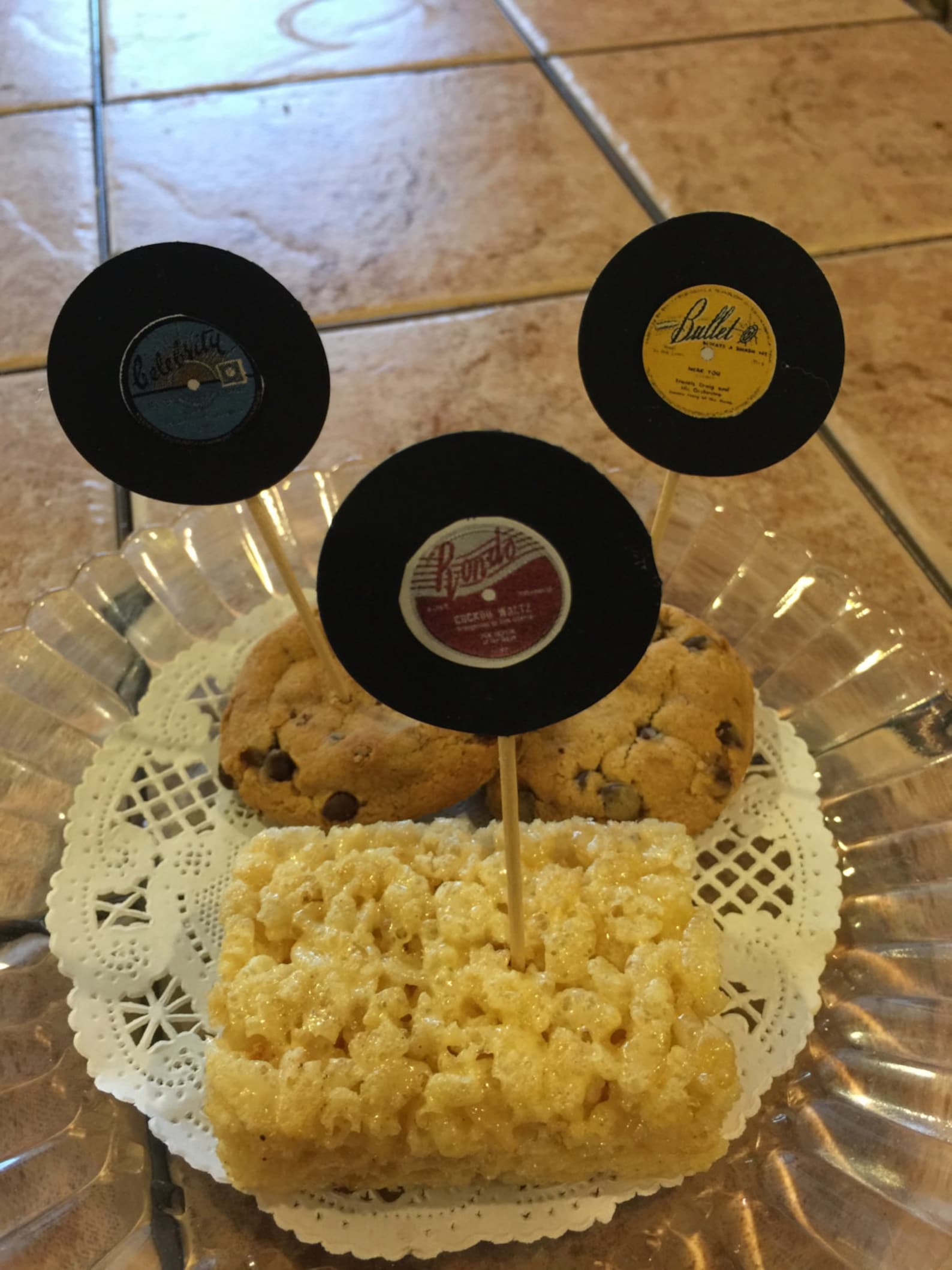 Twelve Vintage 50's 60's Mini LP Records Cupcake and Food Picks - Etsy