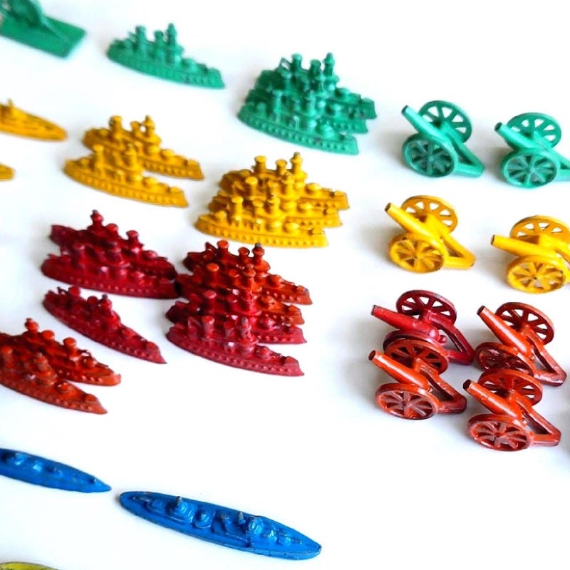 Vintage War Board Game - Etsy UK