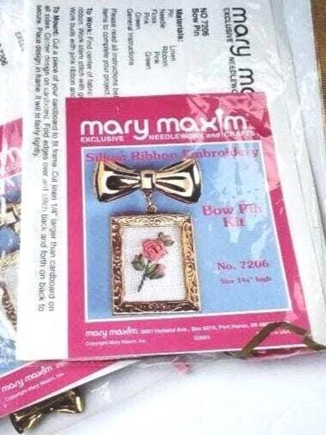 Vintage Hand Stitching Kit by Mary Maxim, Ribbon Embroidery Bow Pin Kit ...