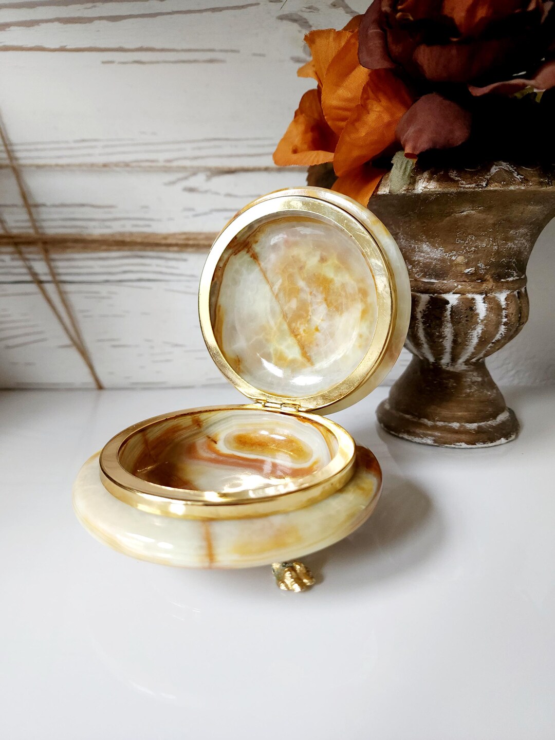 ONYX of Pakistan, Italian Jewelry Dish, Hinged Brass Footed Dish ...