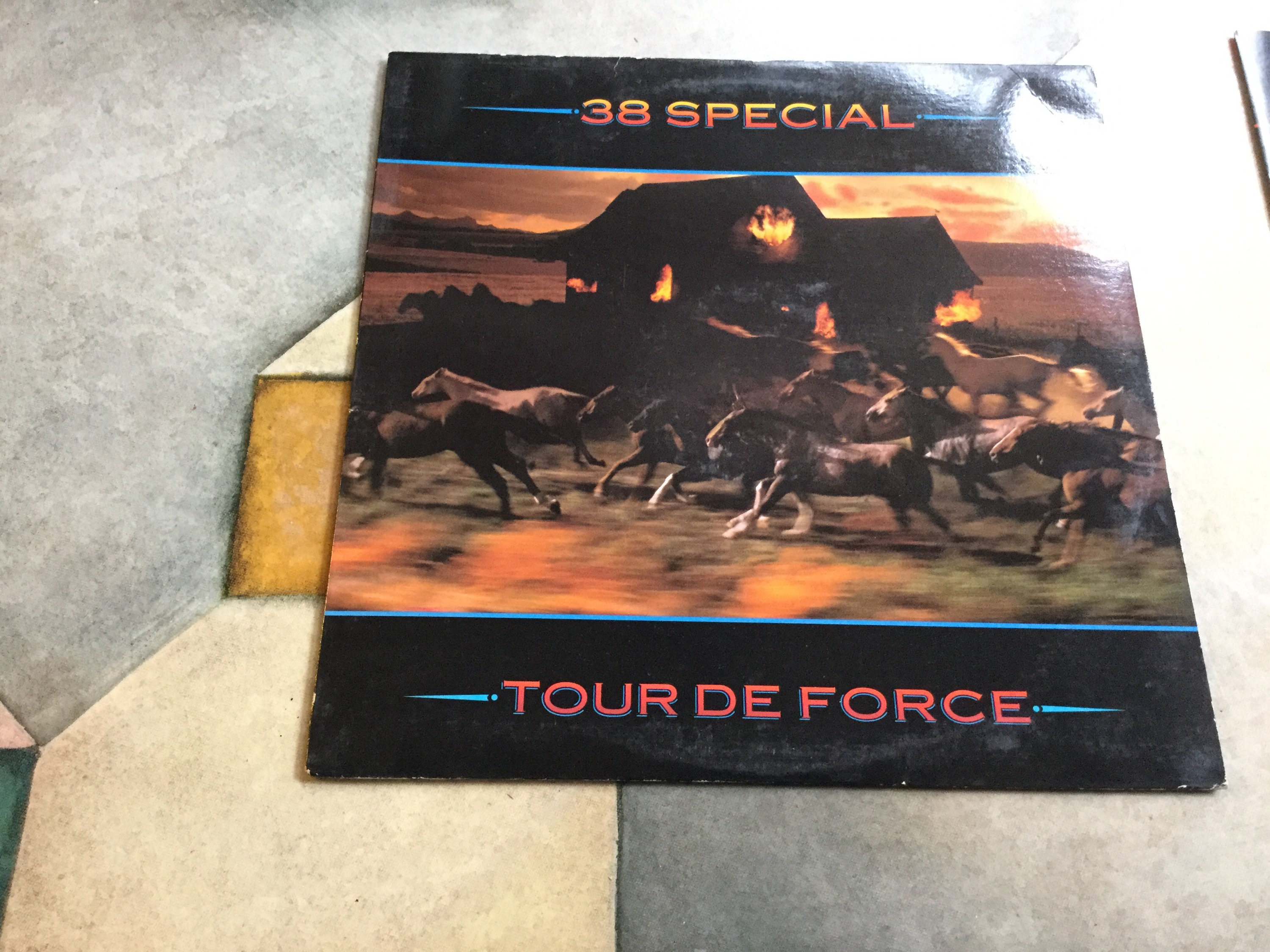 38 Special Tour De Force
