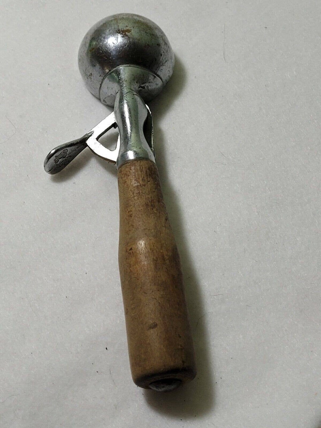 Vintage Wood Handled SHORE CRAFT Ice Cream Scoop Size 24 - Etsy