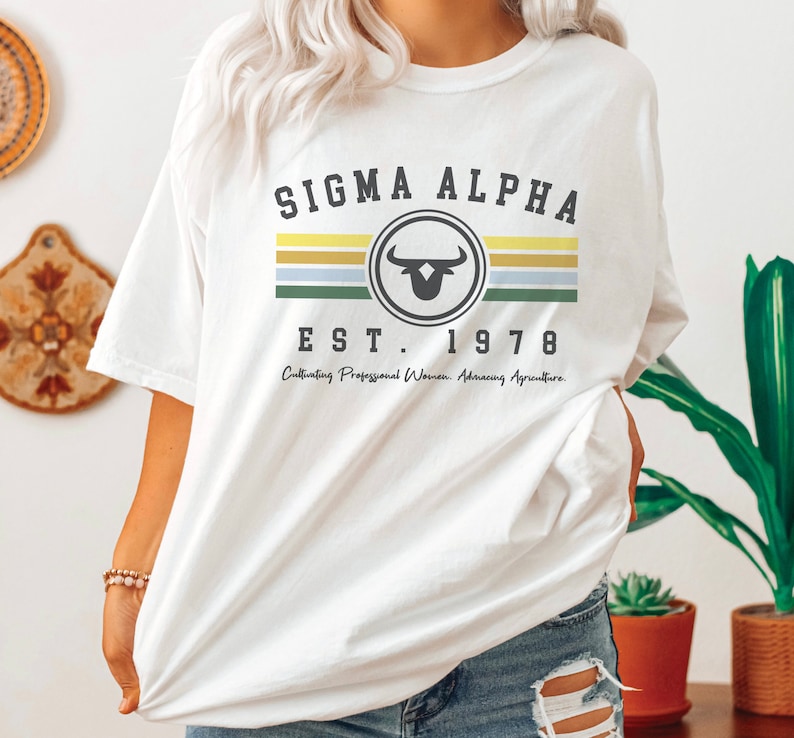 Sigma Alpha Crest Shirt, Sigma Alpha Hoodie, Sigma Alpha Sweatshirt ...