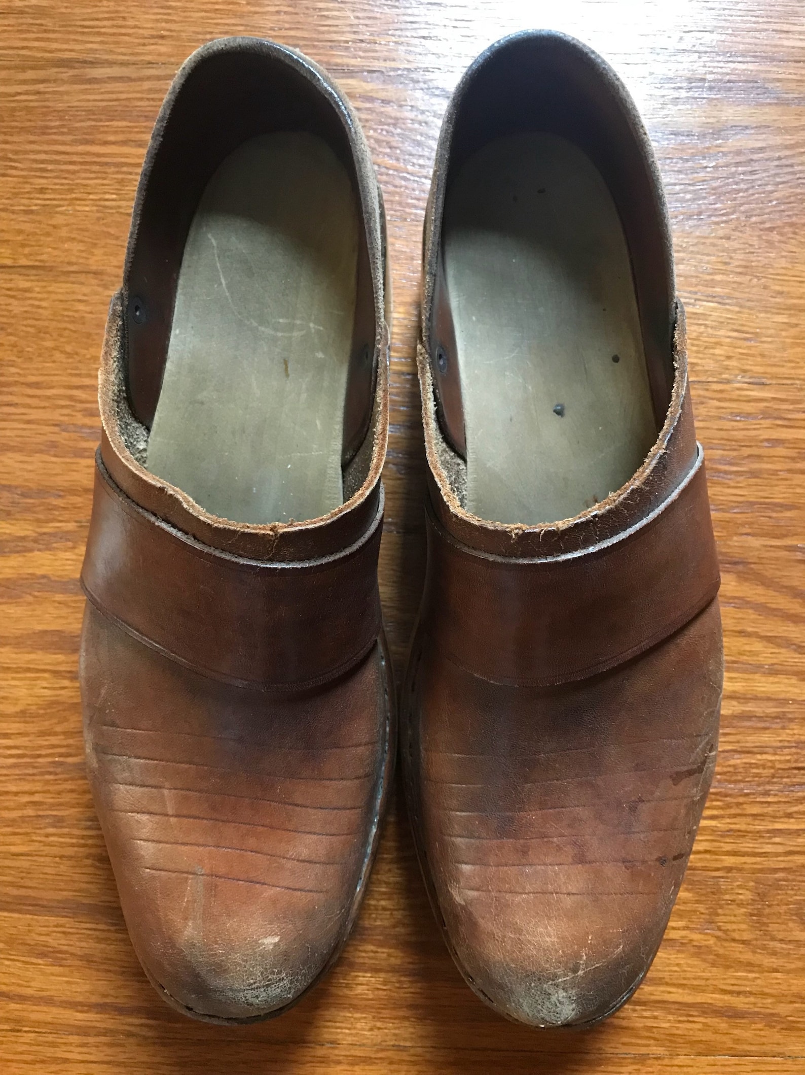 Vtg 60s Handmade Brown Leather and Wood Clogs / Size 9.5 - Etsy