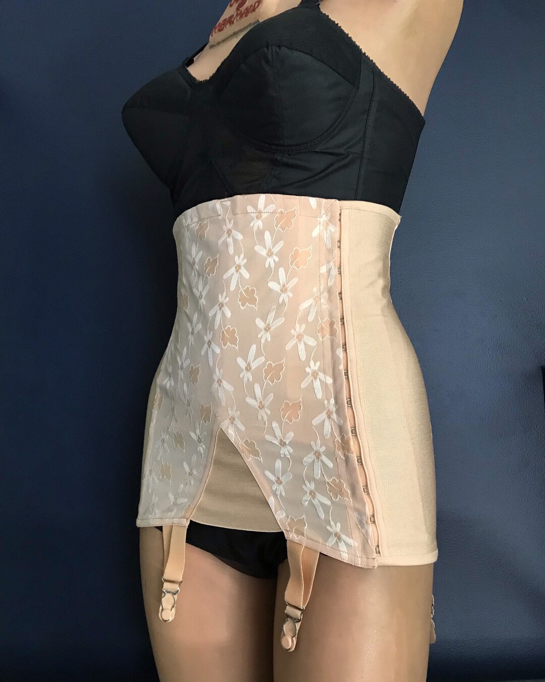 Vtg 40s Modart Form Fit Girdle With Garters Size 26 Hip Etsy
