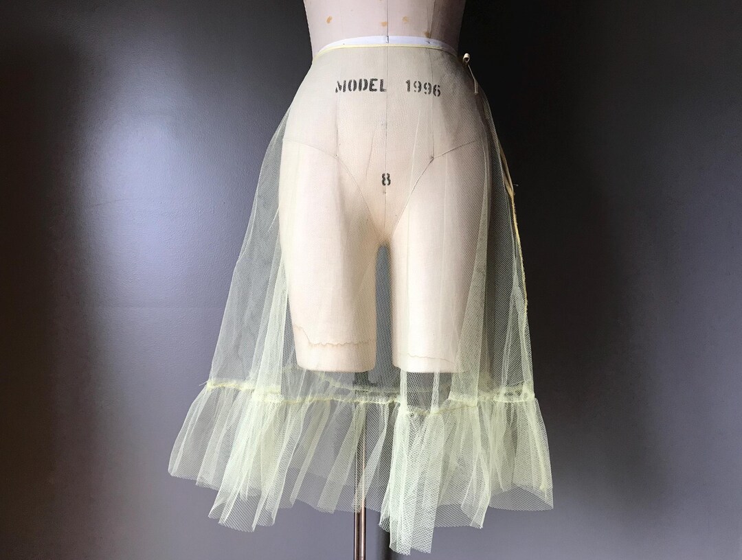 Vtg 50s Sheer Stiff Petticoat Yellow Net Crinoline Netting Skirt ...