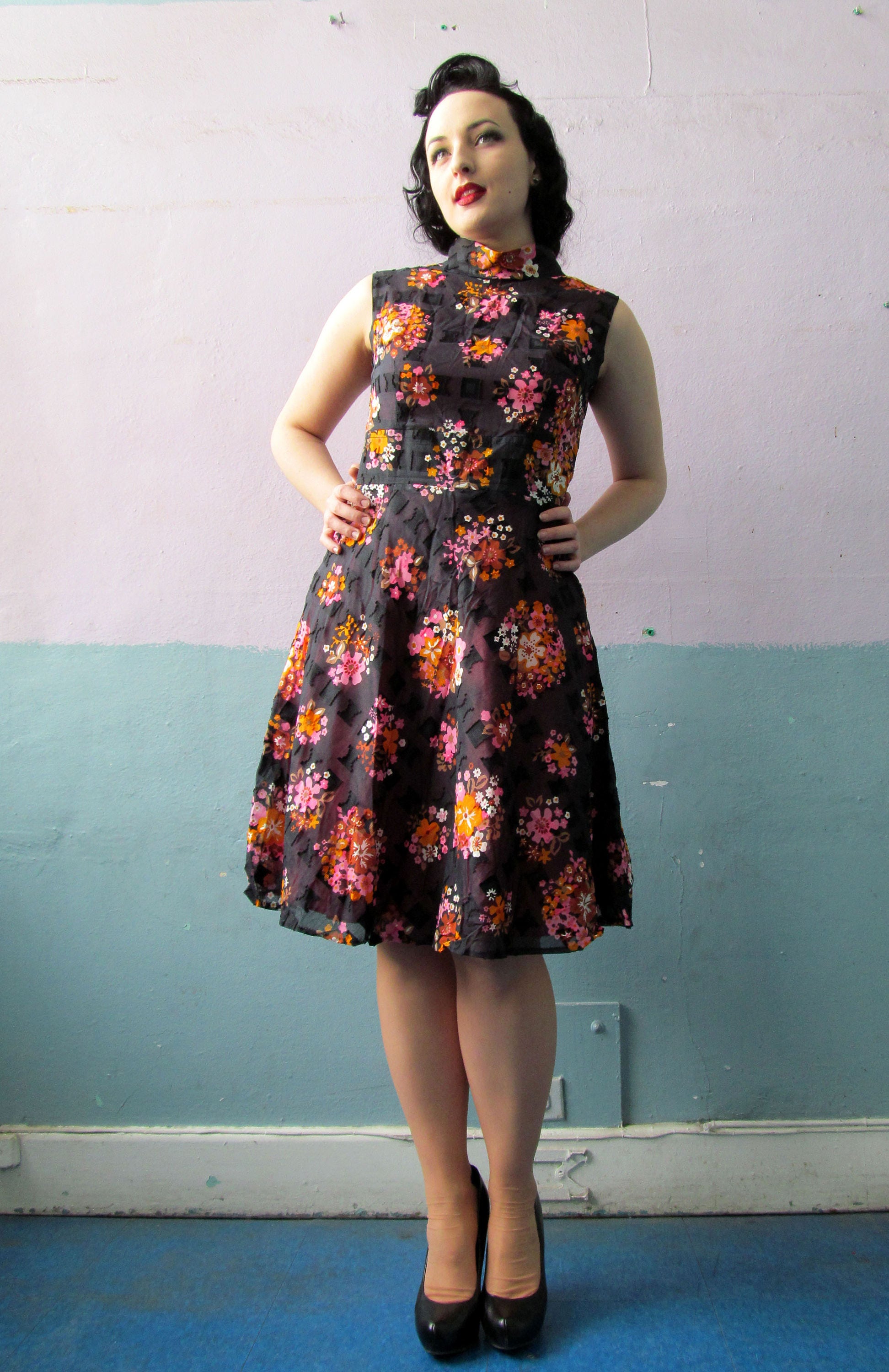 Vtg 60s Floral Print Dress / Mandarin Collar / Bold Print | Etsy