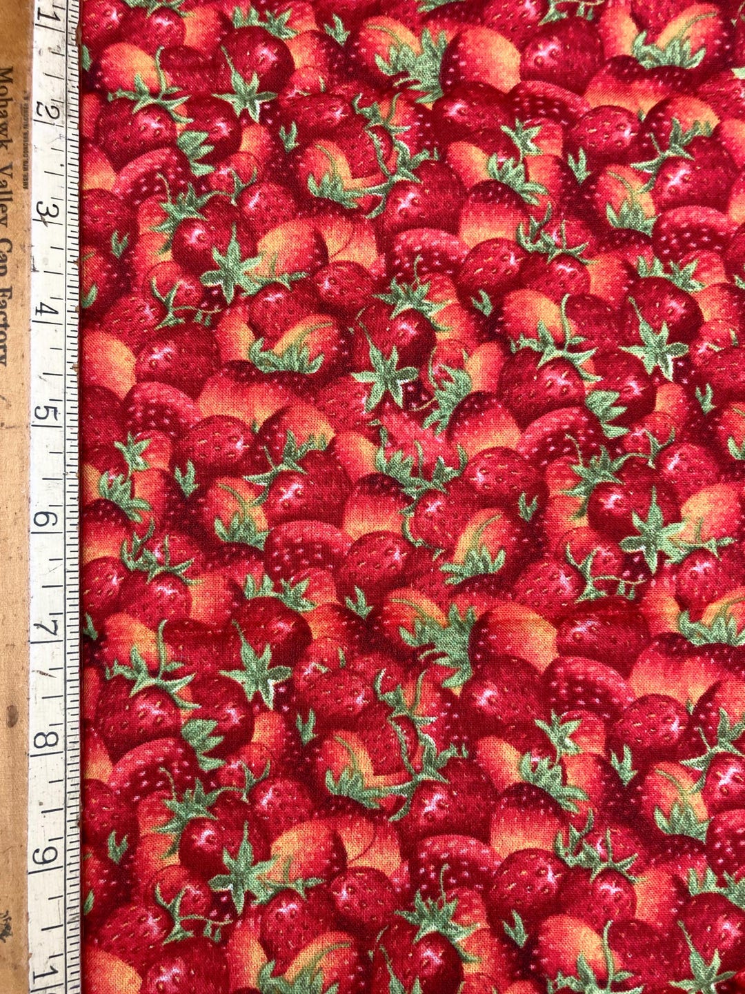 Strawberry Print Cotton Fabric: "somebunny's Garden" Quilting & Sewing ...