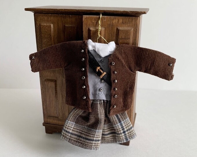 Outlander Miniature Jamie Fraser Clothes, 1/12 Scale for Display ONLY ...