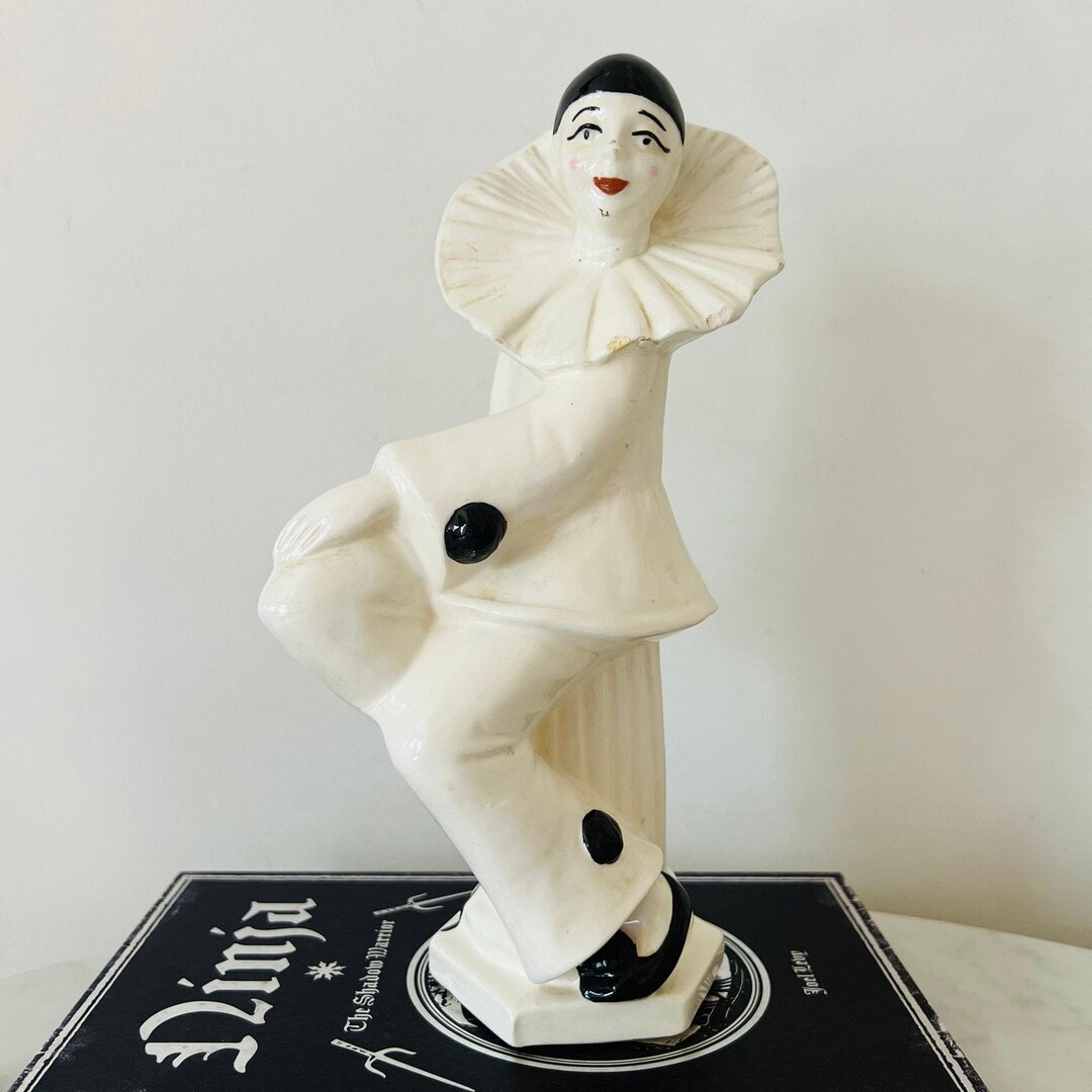 Vintage 70s Ceramic Black + White Pierrot Clown Lady Mime Figurine Home ...