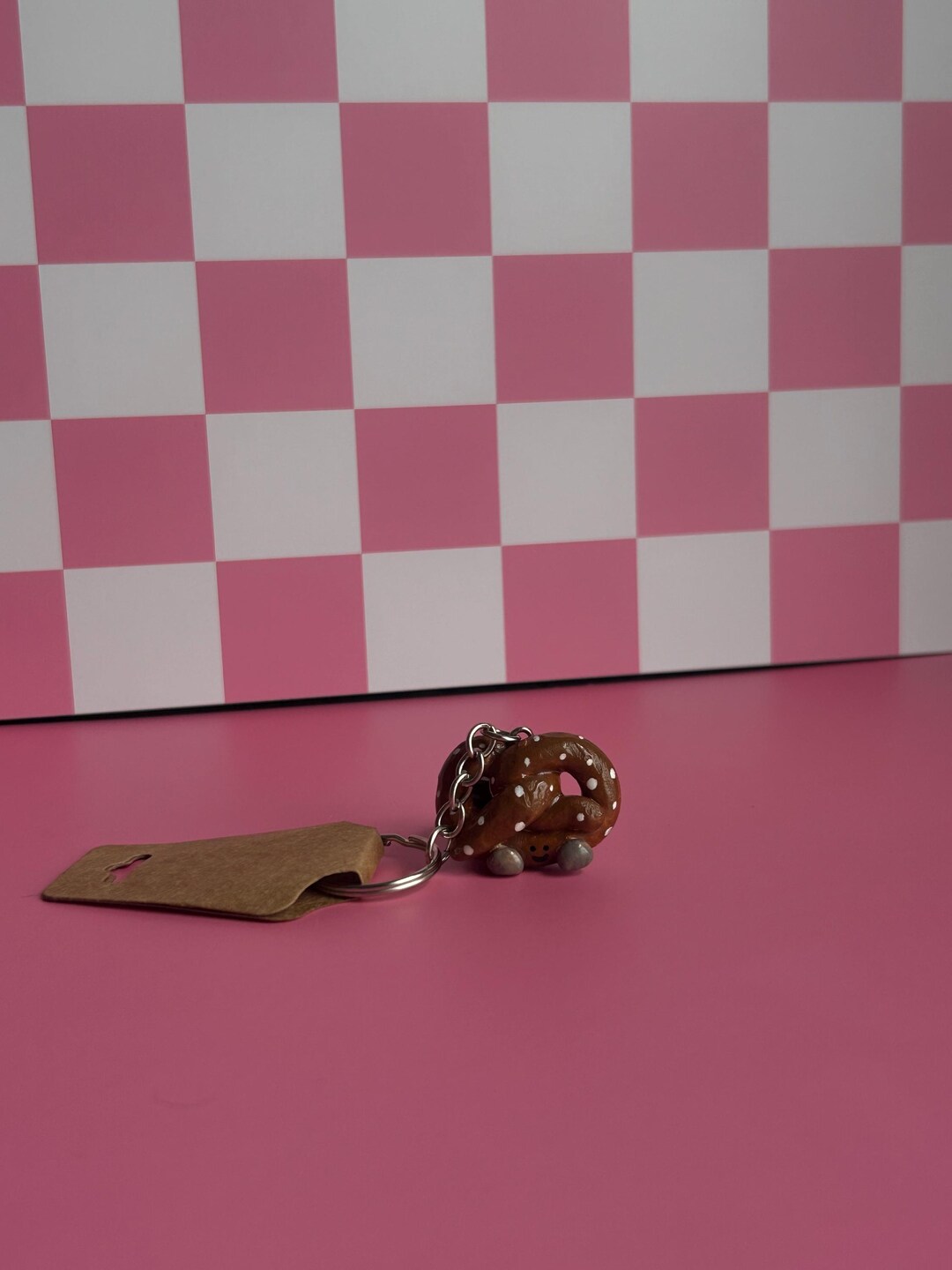 Happy Pretzel Keychain - Etsy