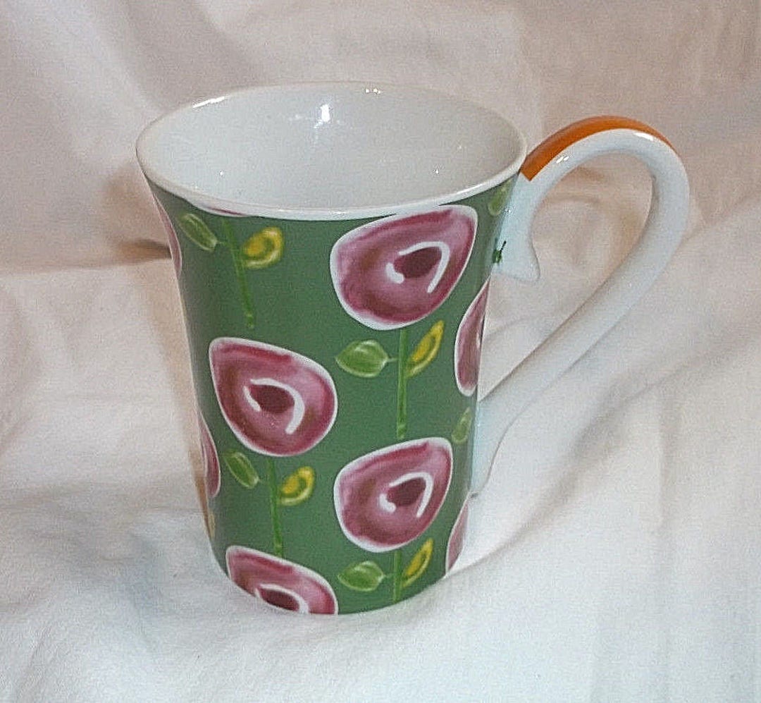 KATHY DAVIS Dream Porcelain Scatter Joy Pink Flowers Green Background ...