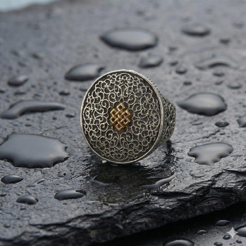 Vintage Style Round Silver Signet Ring, Adjustable Filigree Statement ...
