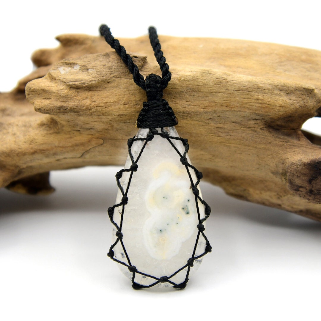 Natural Solar Quartz Crystal Pendant, Energy Healing Necklace, Macrame ...