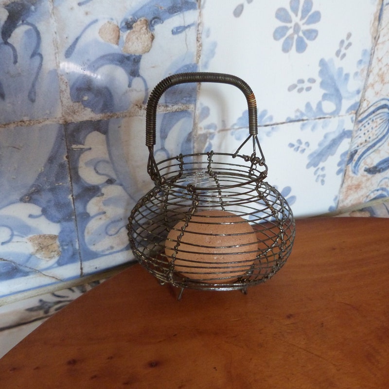 Wire Egg Basket - Etsy
