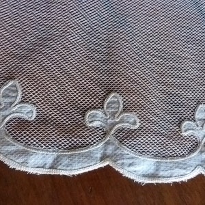 Antique French Hand Made Tambour Lace Tablecloth Handworked Offwhite ...