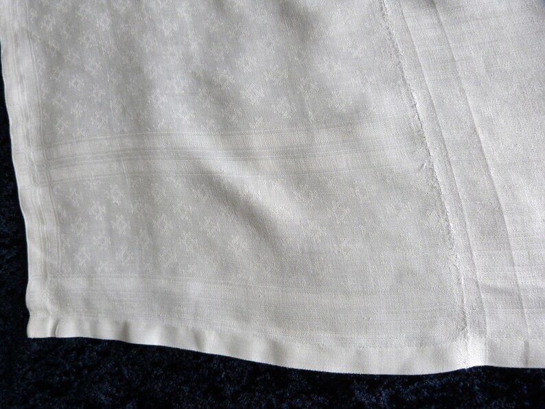 Long Antique French Religious White Damask Altar Cloth Frontal ...