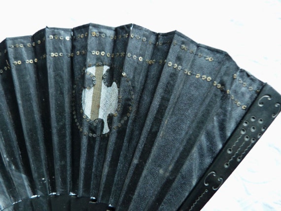 Antique hand fan 1900s folding fan French Chateau han… - Gem