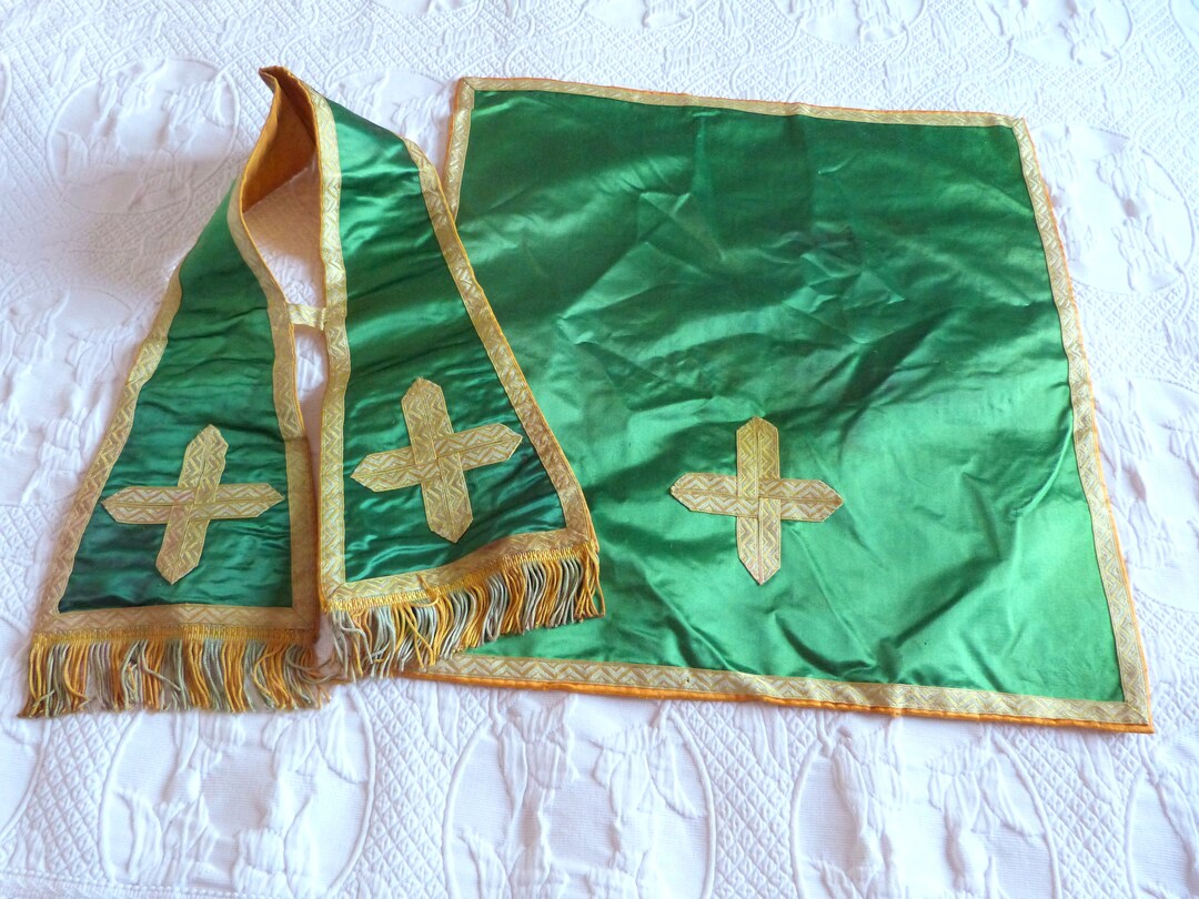 Antique French 1900s Green Silk Priest Maniple and Blessed Sacrament ...